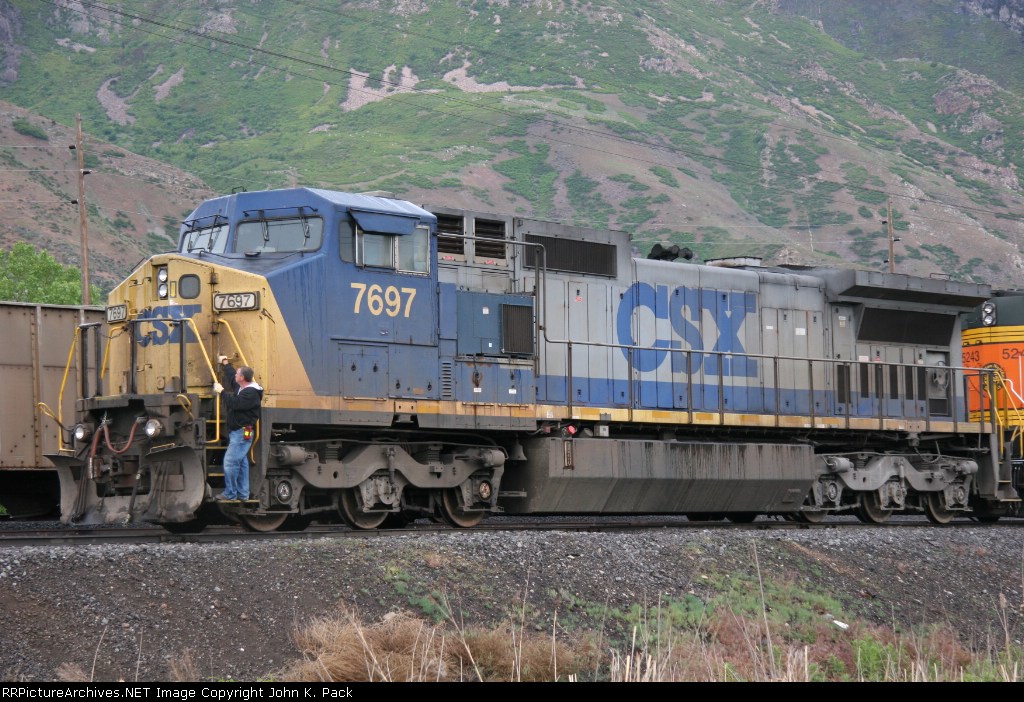 CSX 7697